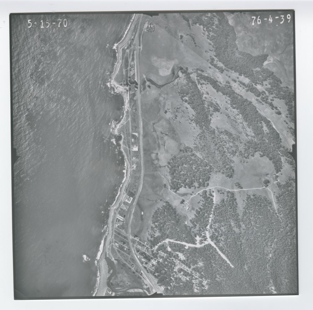 1970 California Coastline Flight 76-4-39 | UCSC Digital Library Collections
